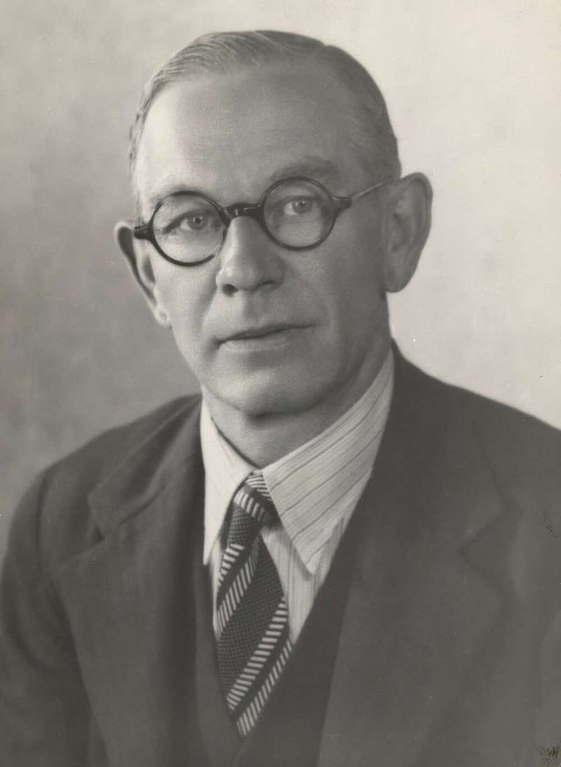 Lydham Hall's "Water Hens" Painting - St George Historical Society